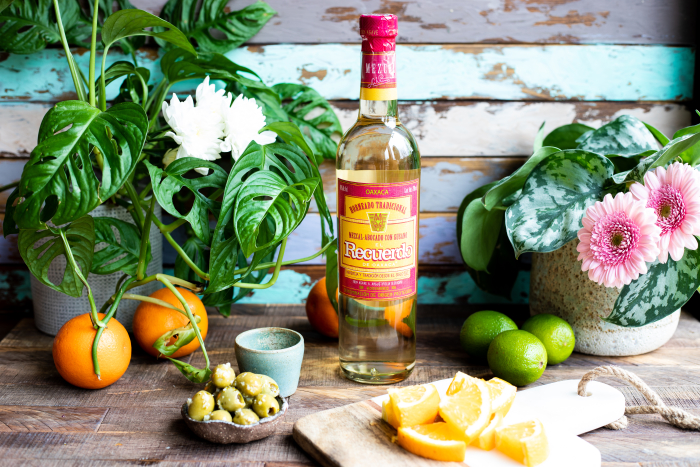 El Recuerdo Abocado Con Gusano Mezcal | Travel Distilled